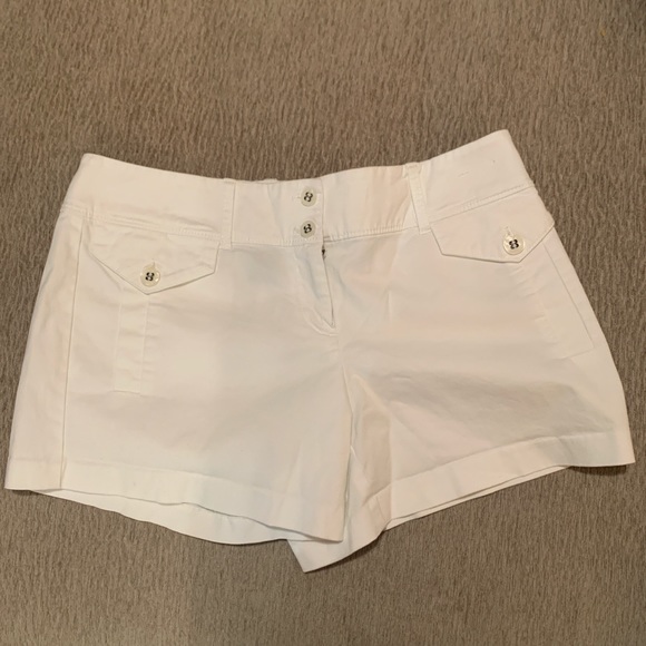 New York & Company | Shorts | Really Clean Cute White Shorts Gently ...